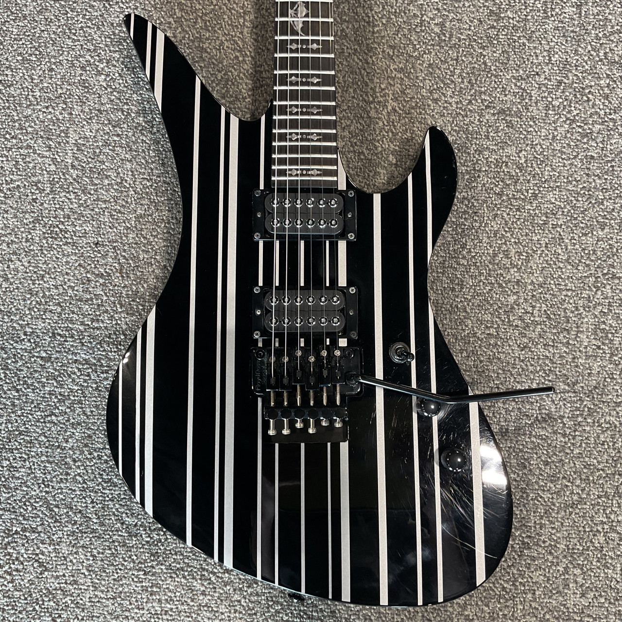 Used SCHECTER SYNYSTER GATES SYN STANDARD Electric Guitar