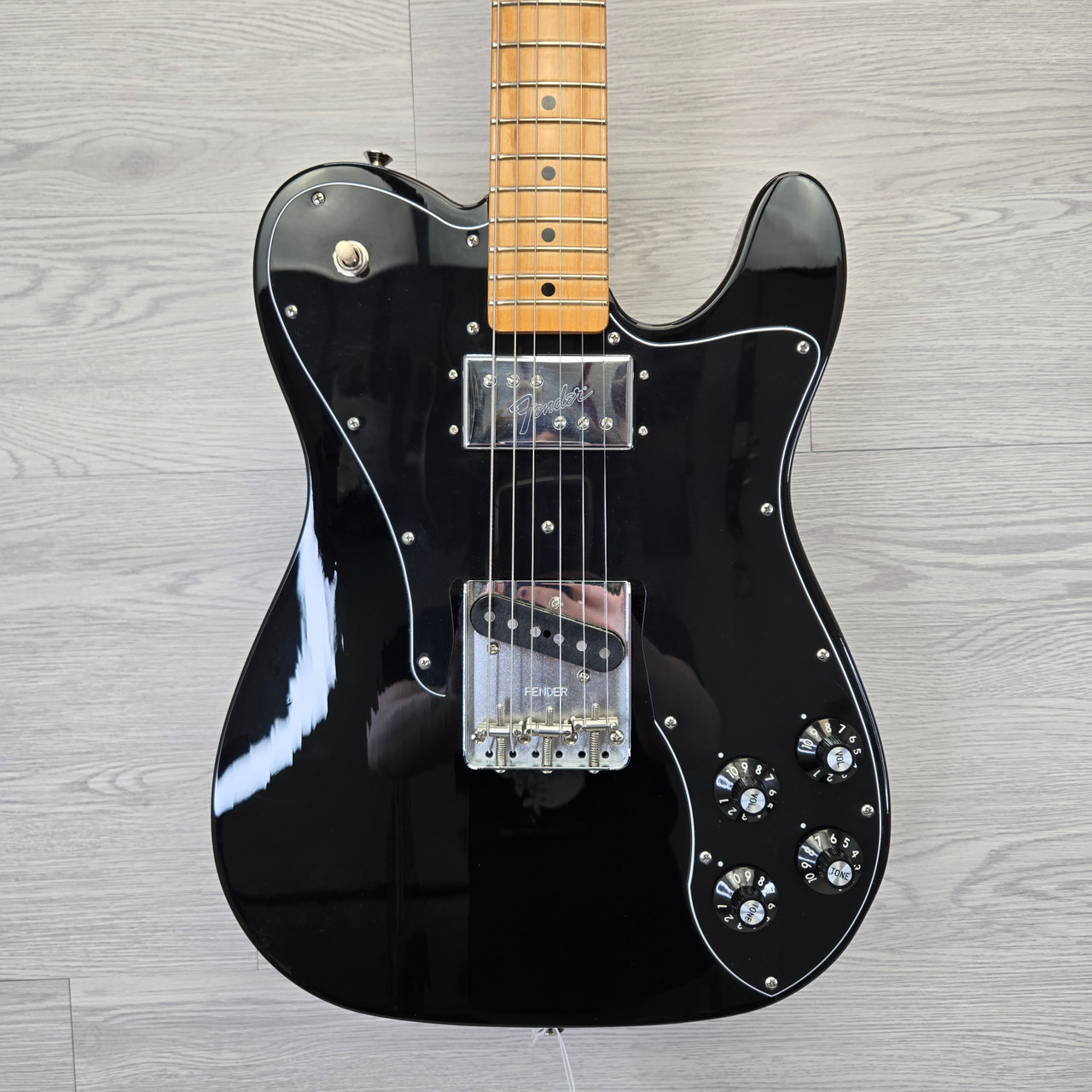Used Fender VINTERA 70S TELE CUSTOM T Type Electric Guitar Black 6-String