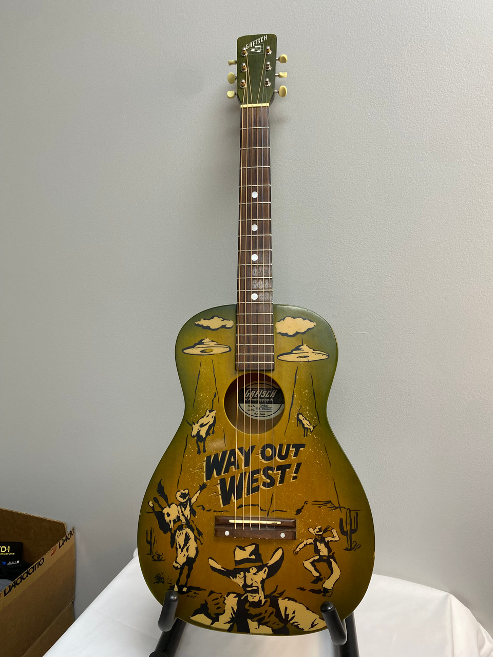 Used Gretsch G4520 AMERICANA W/ ORIGINAL BOX Laminate Top Acoustic ...