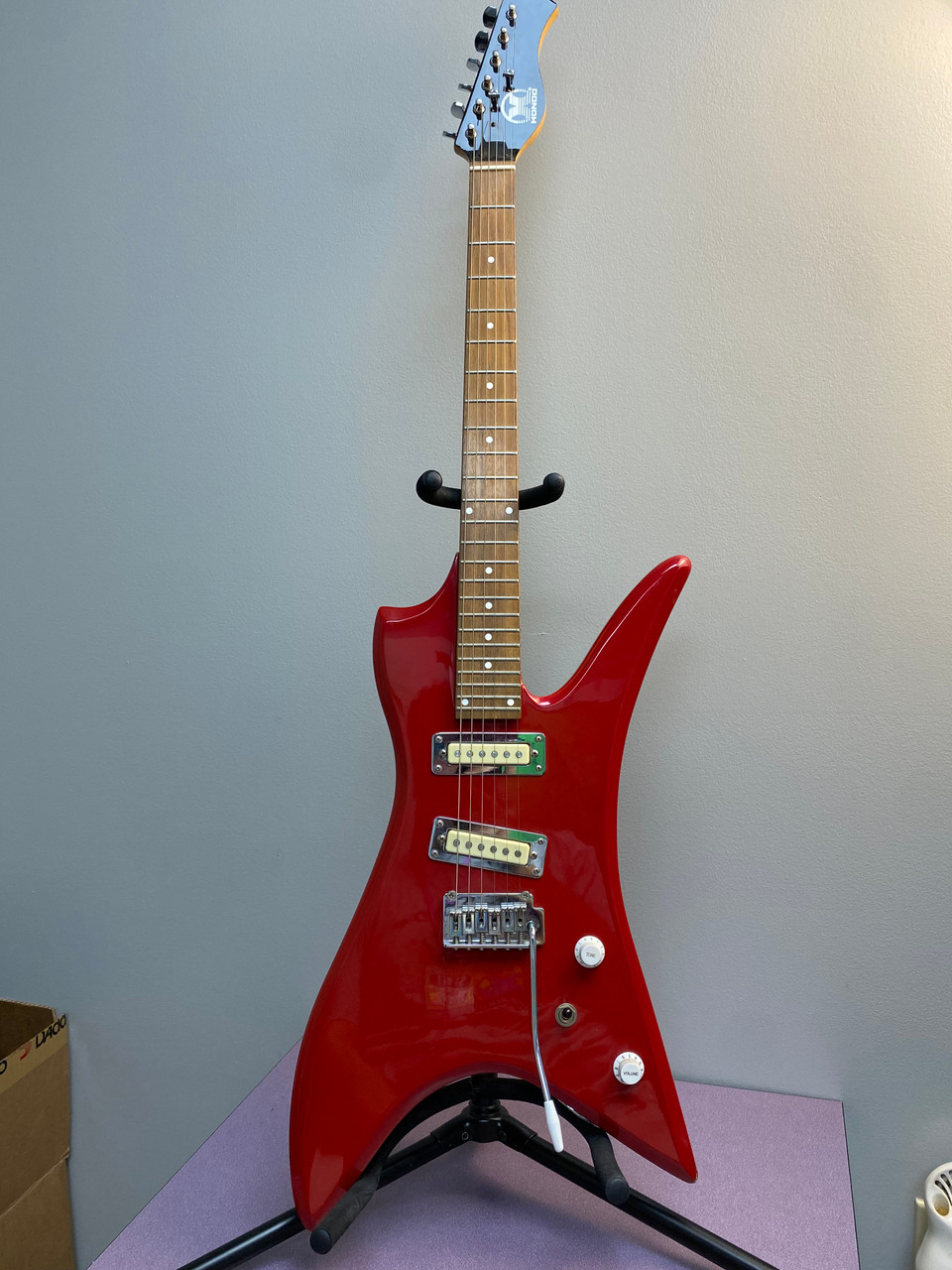 Used Hondo H-2 UGLY BETTY Vintage Pointy Electric Guitar Red 6-String
