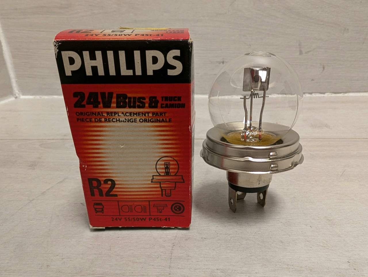 Used Philips R2 24 VOLT BUS Pro Sound - Other