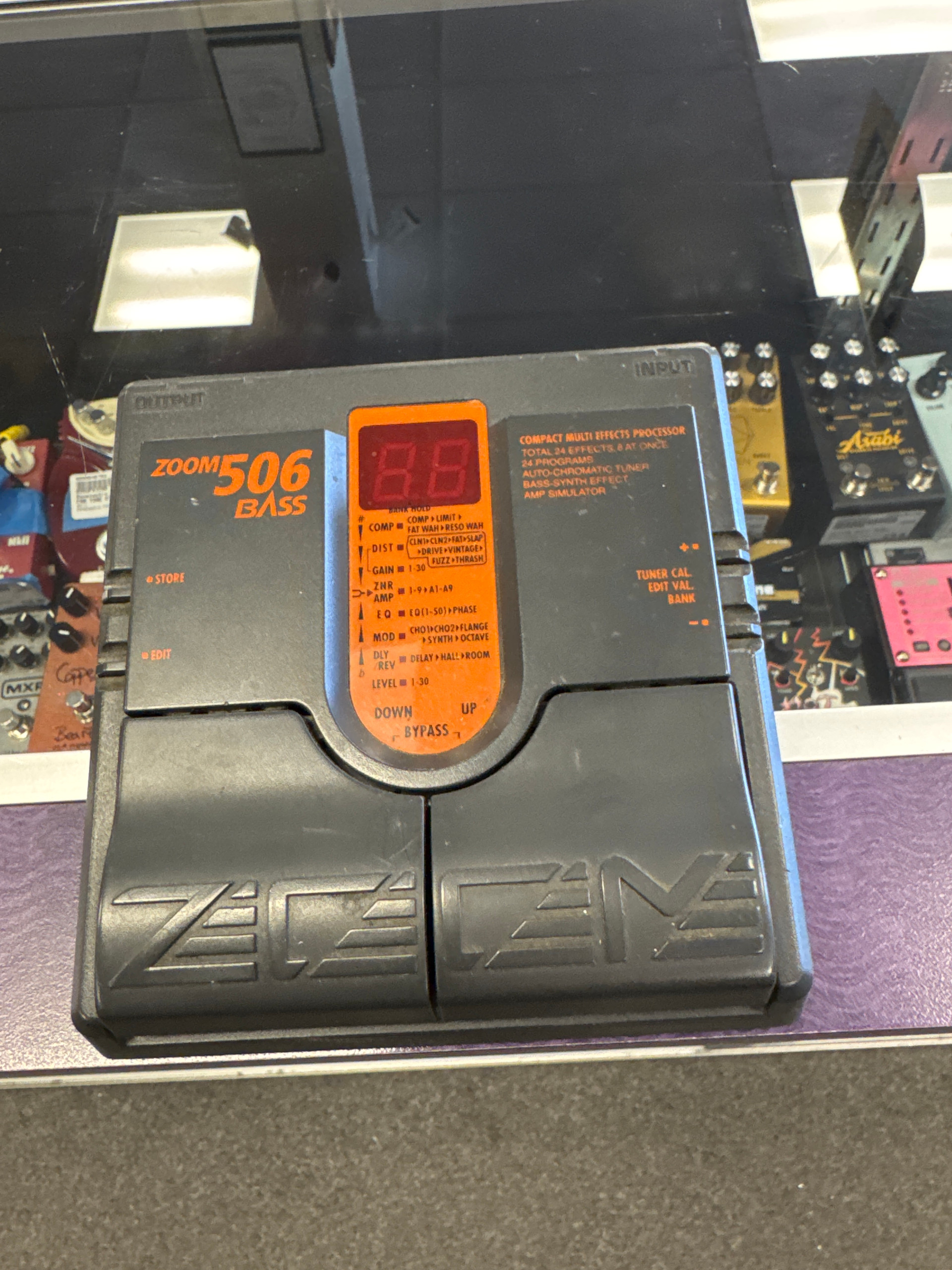 Used Zoom 506 BASS EFFECTS Guitar Effect
