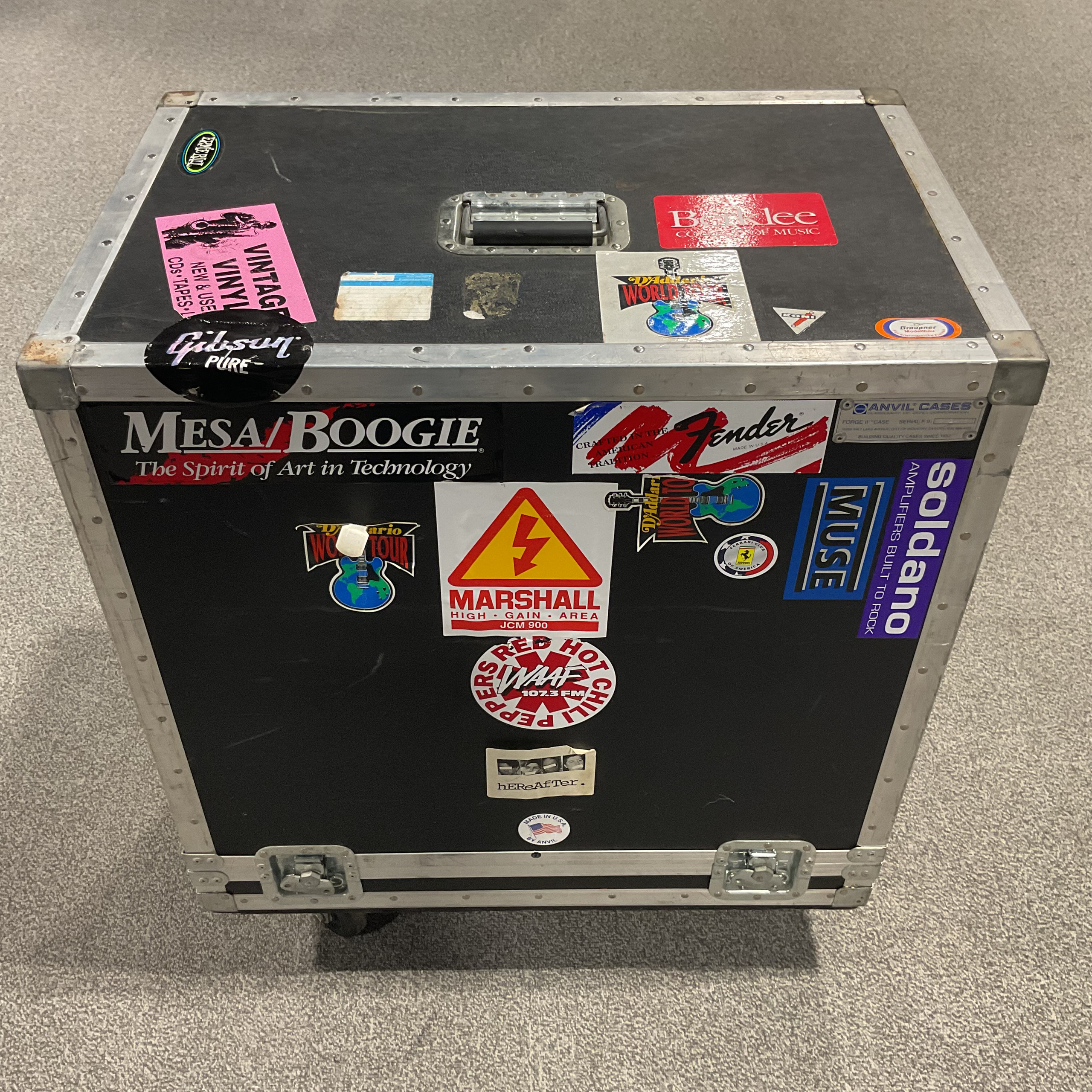Used ANVIL LARGE AMP ROAD CASE