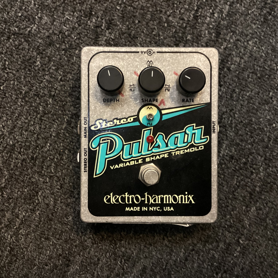 Used Electro Harmonix (E/H) STEREO PULSAR Tremolo Pedal