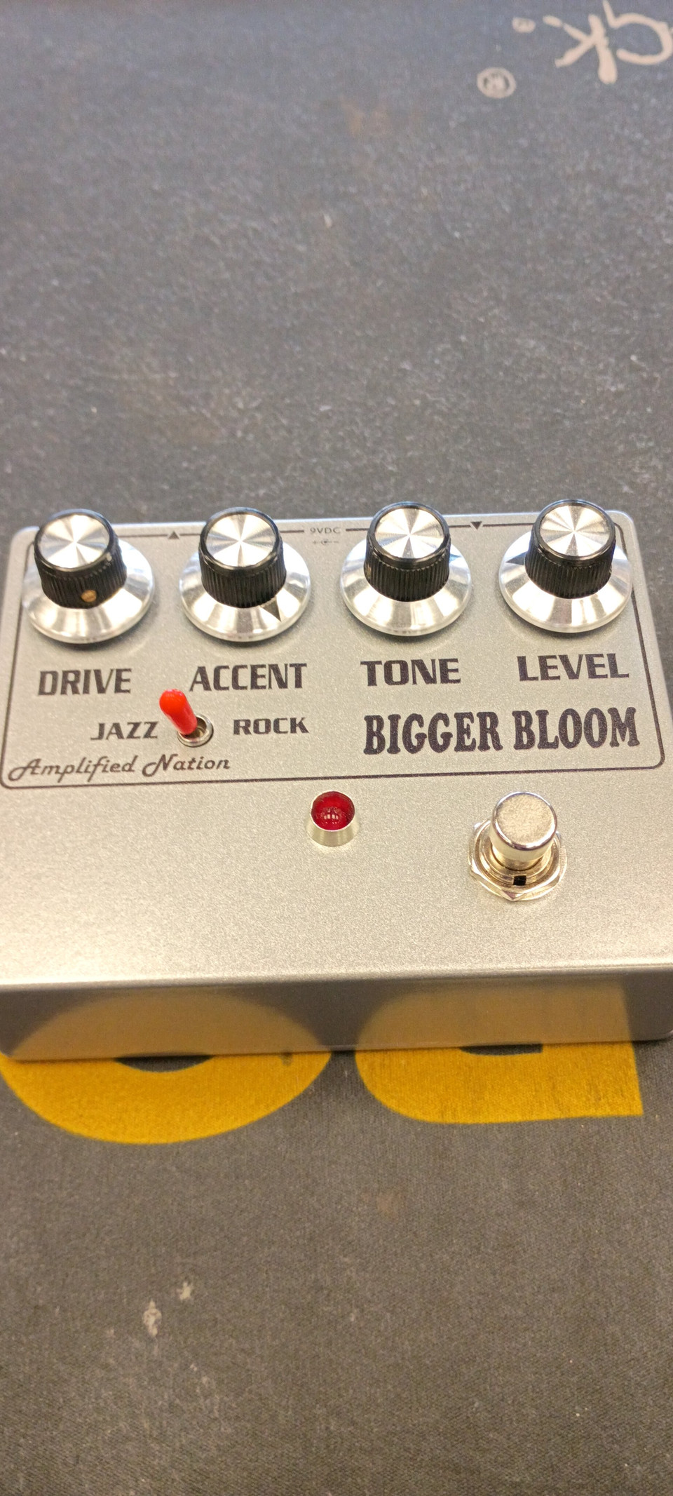 Used AMPLIFIED NATION BIGGER BLOOM Distortion Pedal
