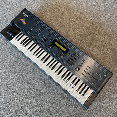 Used ENSONIQ MR61 Vintage 61-Key Synthesizer