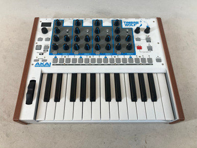 Used Akai Timbre Wolf 25 Key Synthesizer