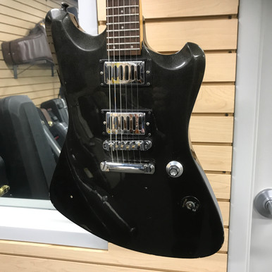 Used Fernandes RAVEN Vintage Offset Dbl Cutaway Guitar Black 6-String