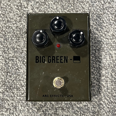 Used ARC EFFECTS BIG GREEN FUZZ Guitar Pedal