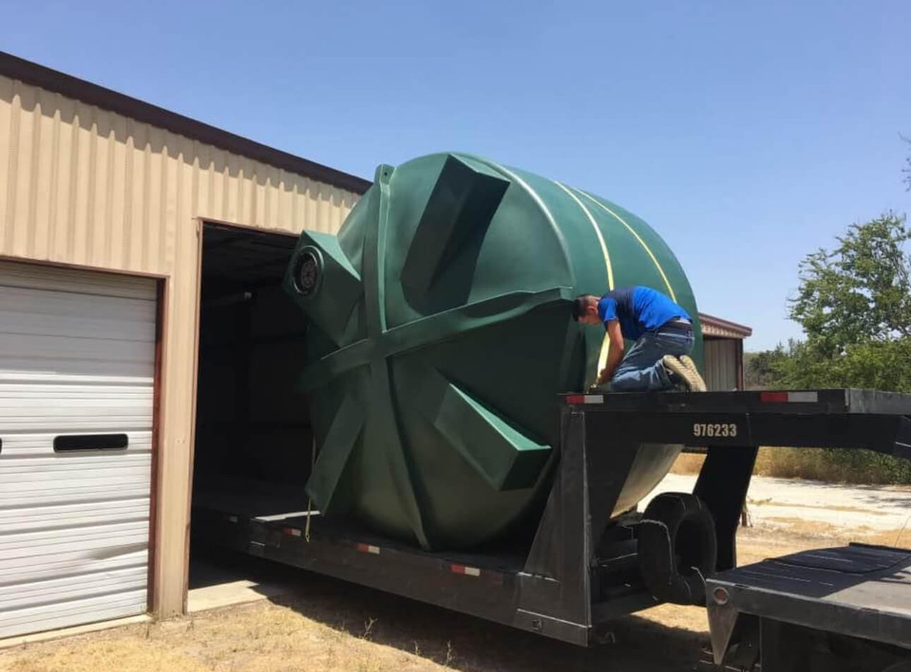 2500 Gallon Rain Harvesting Tank