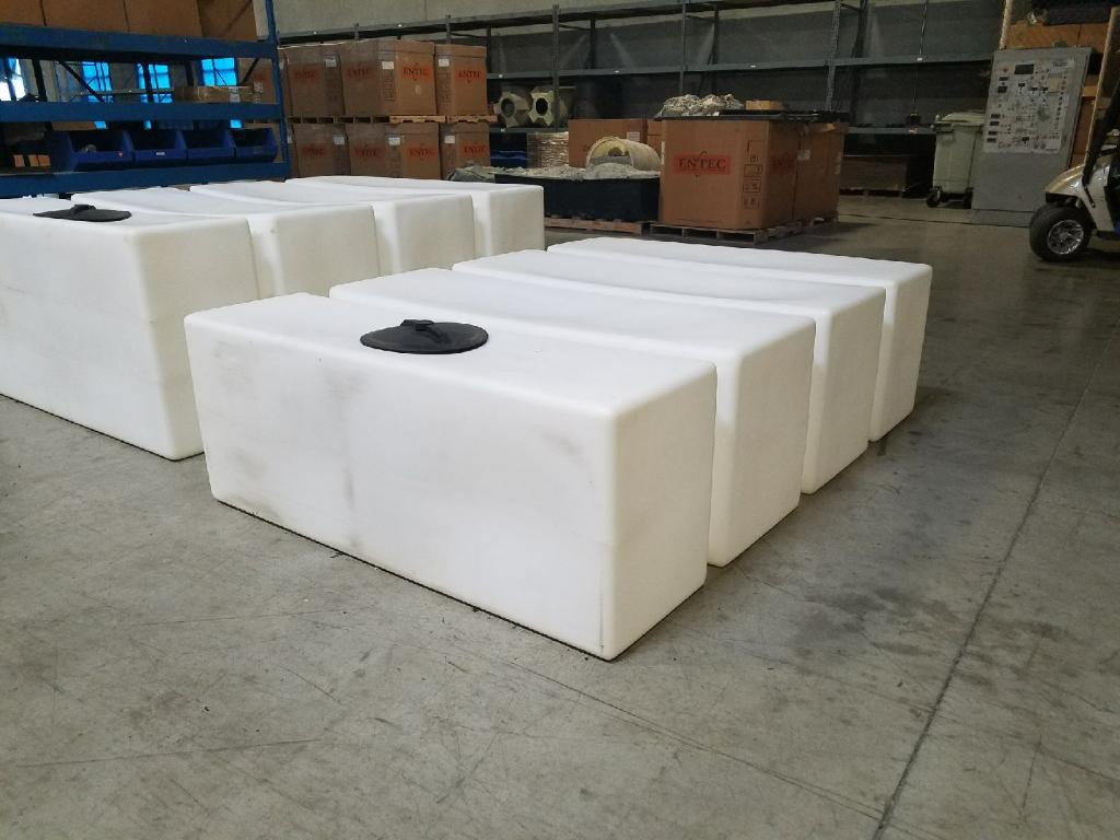 700 Gallon Rectangle Water Storage Tank - Rain Harvesting Supplies