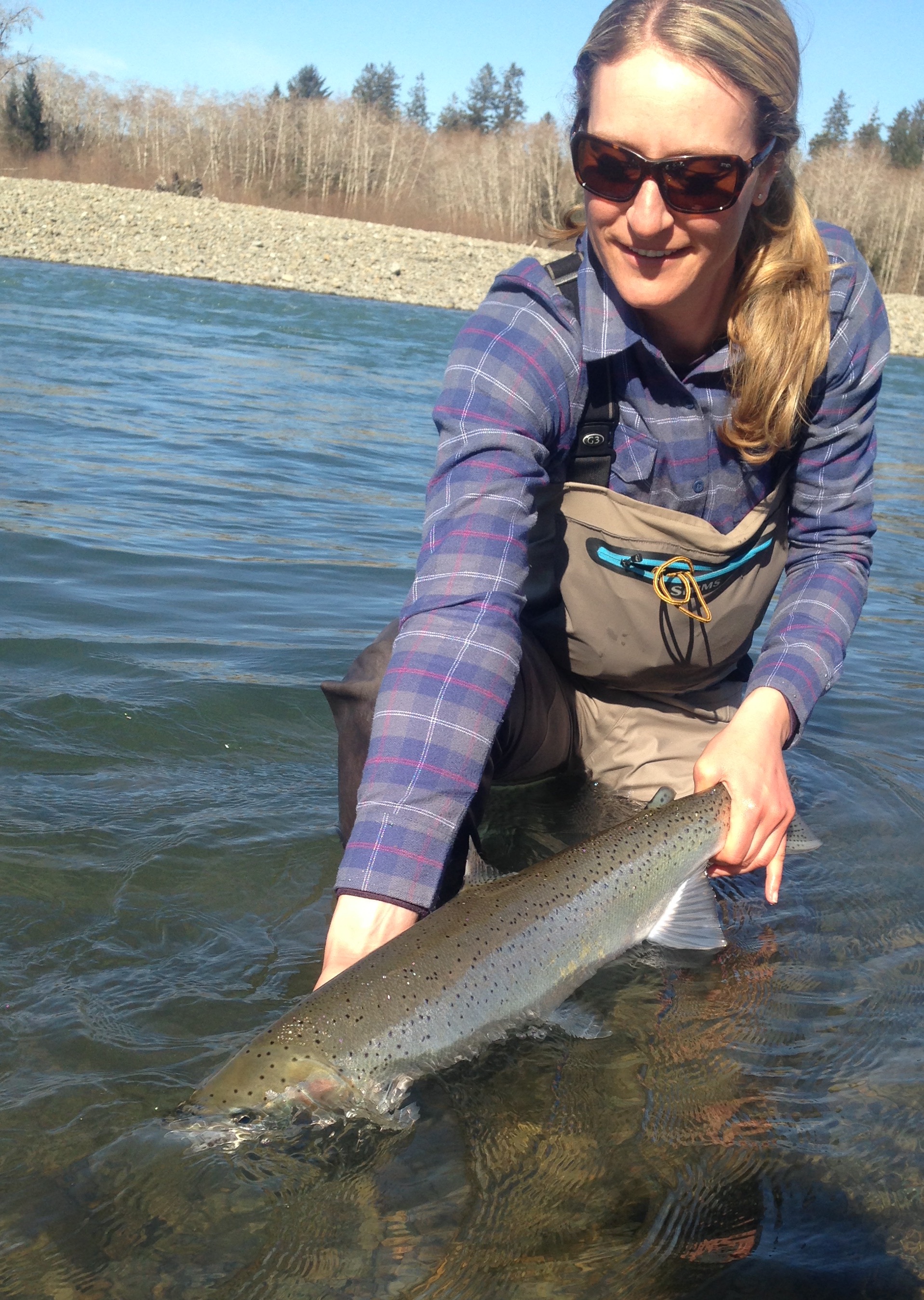 Women's Showcase, Featured Female Angler: Allison Oliver - Damsel Fly ...