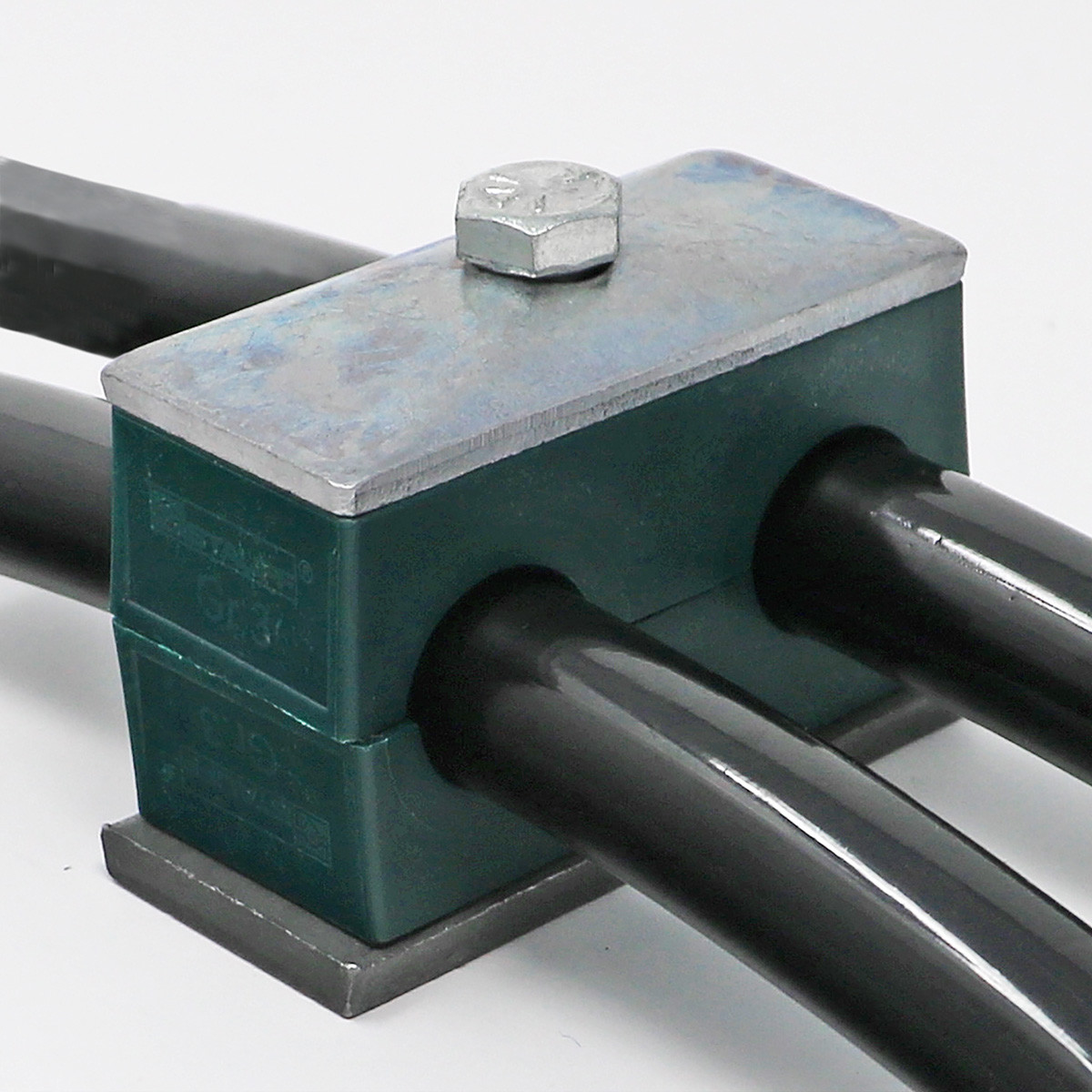 Stauff Beta Clamp Twin, 1/2in I.D. for Hydraulic Hose, SP319 | Sonny's