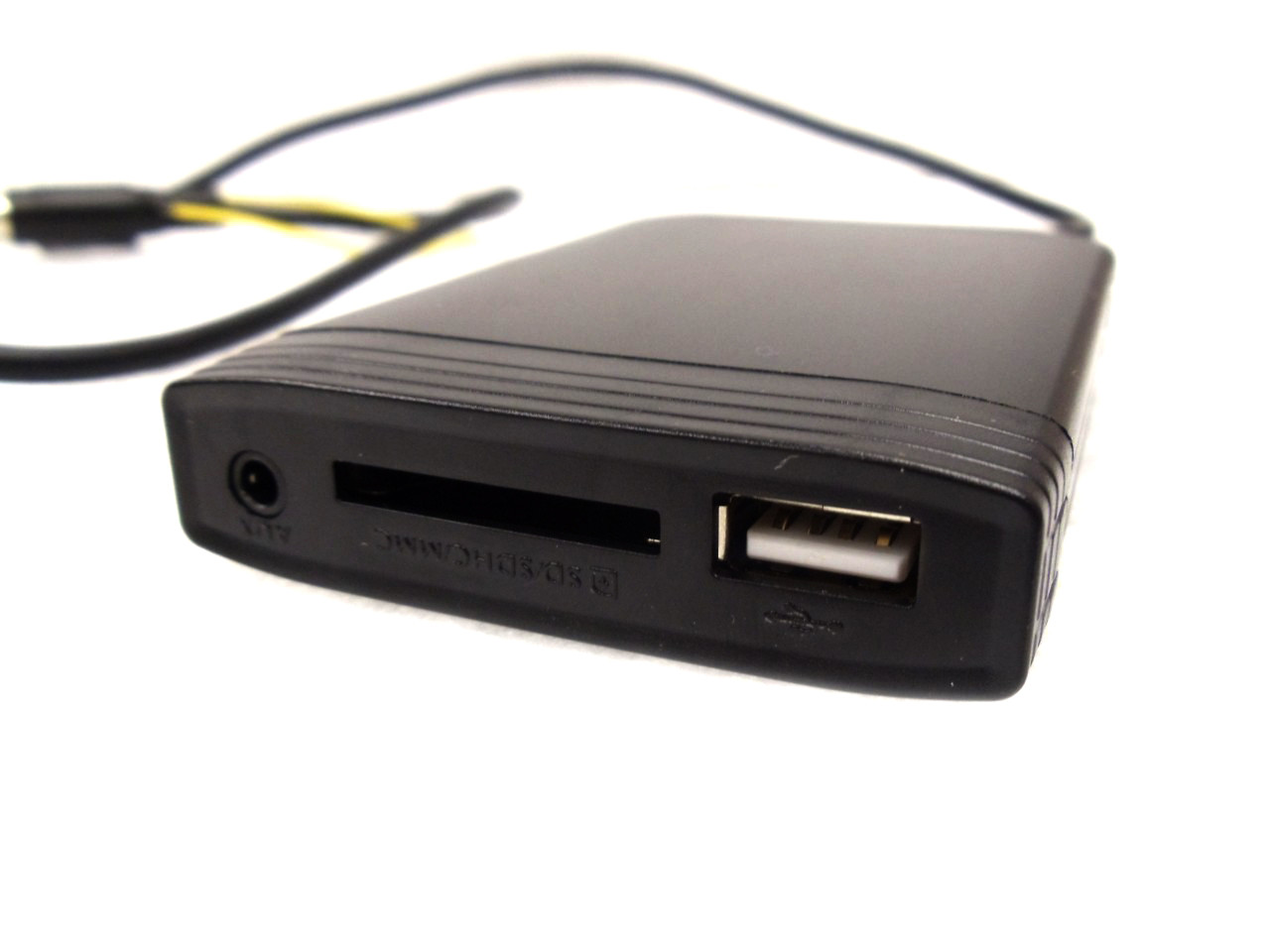 VW Volkswagen Golf Jetta Beetle Passat Auxiliary AUX Adapter iPod ...