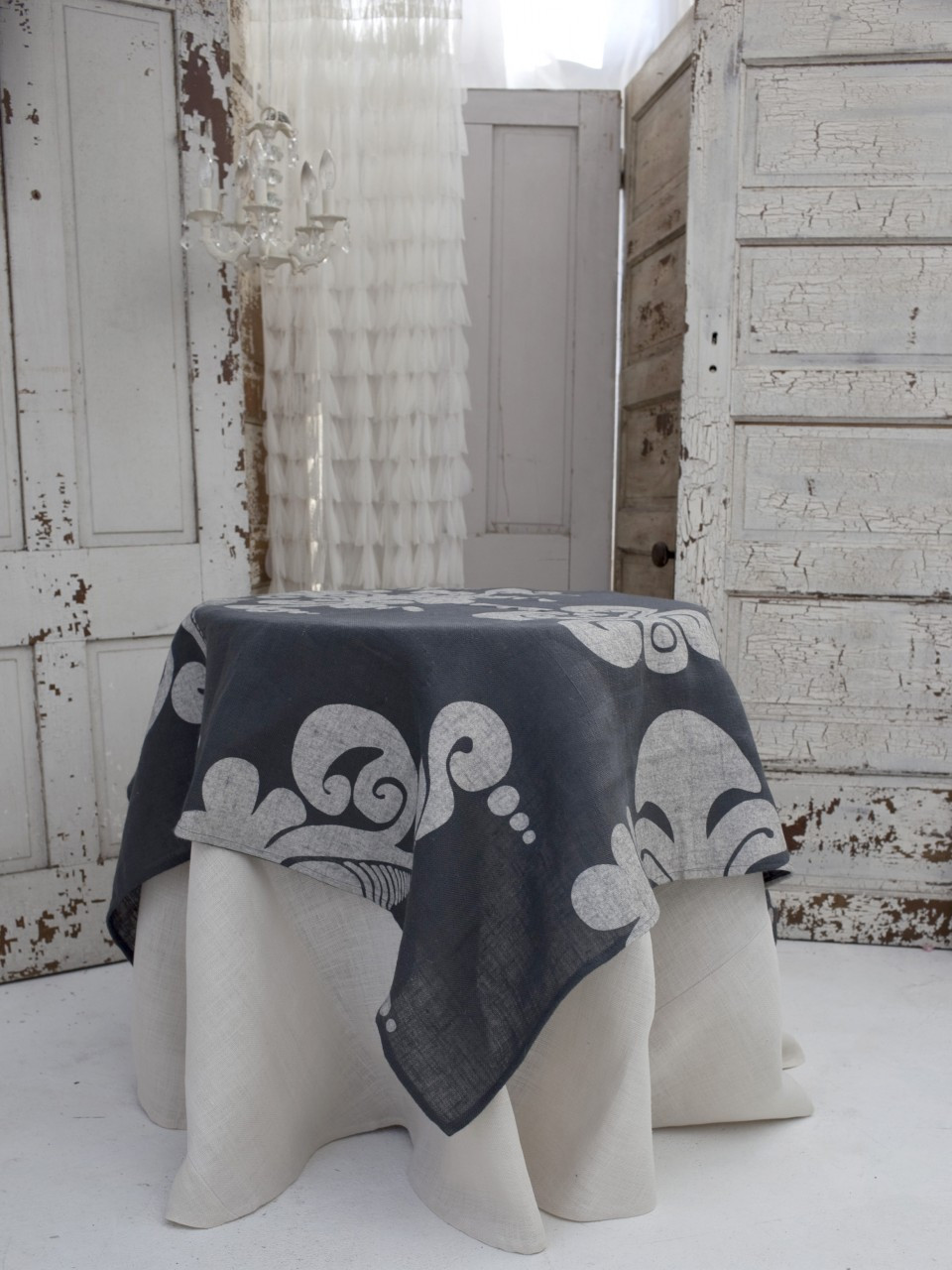 Couture Dreams Enchantique Jute Slate Grey Table Topper - Couture Dreams