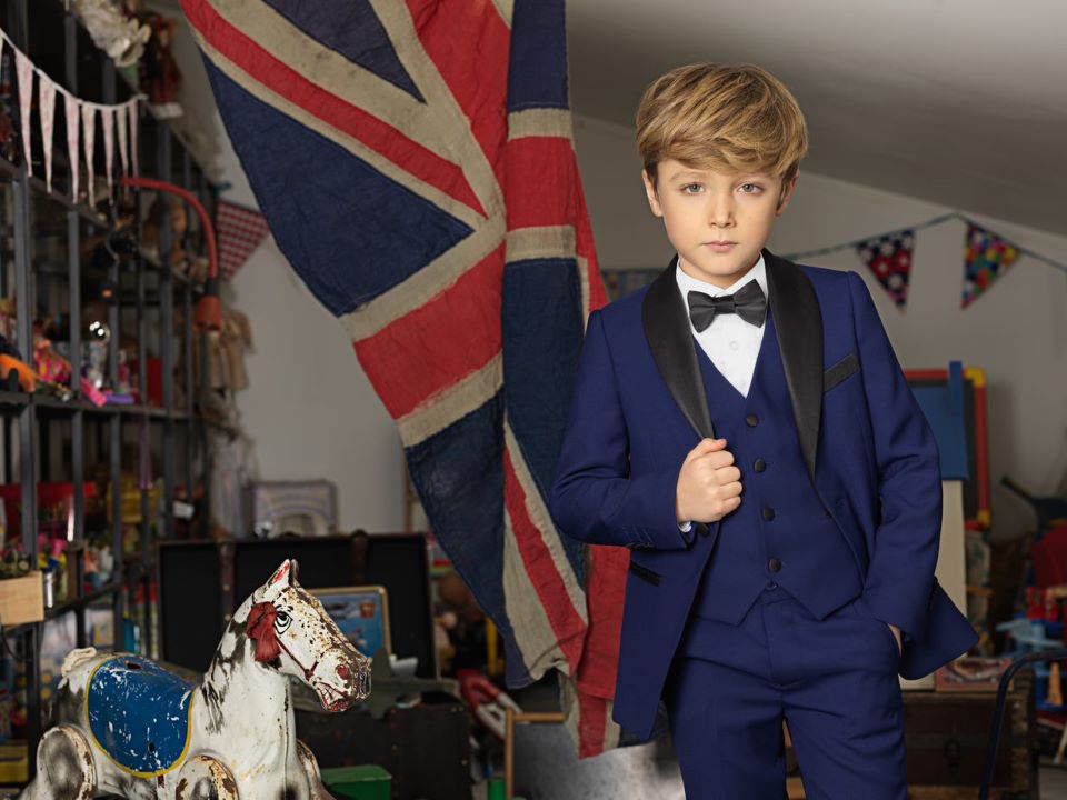 Dress Like a Royal - Roco Clothing