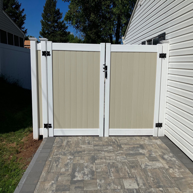 Solid T&G Gate | County Line Fence