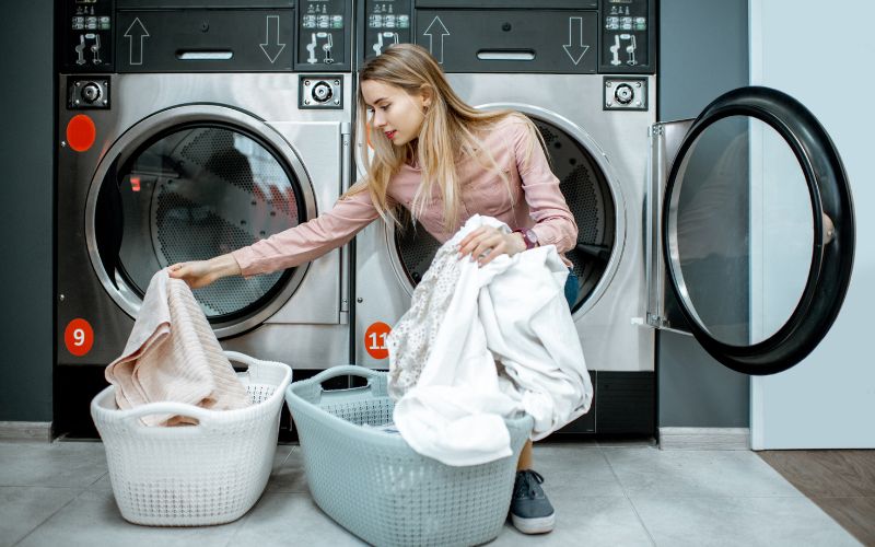 How to Sort Laundry by Color? - HandyLaundry.com
