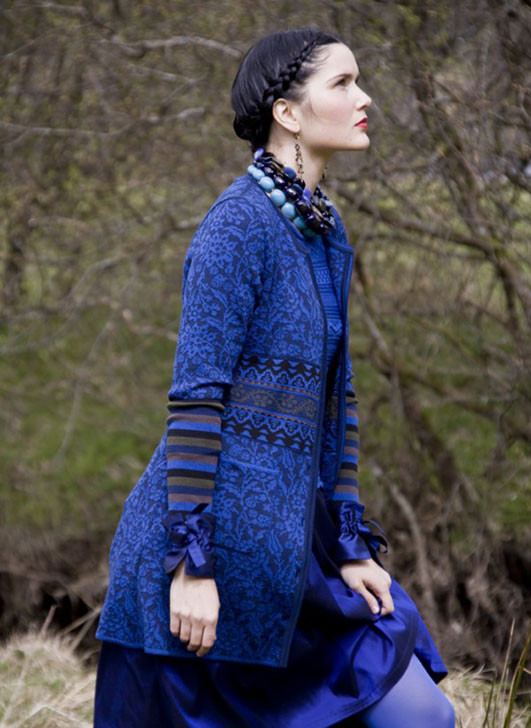 Oleana - Silk Road Cardigan: Dark Blue, 168-W | The Nordic Shop