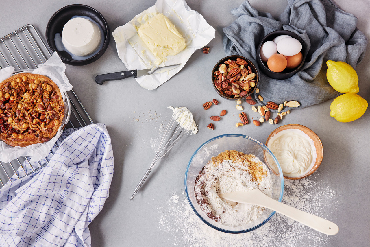 The ultimate baking guide: helpful tips and tricks - James Cooke