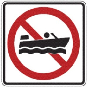 18" x 18" NO BOATING