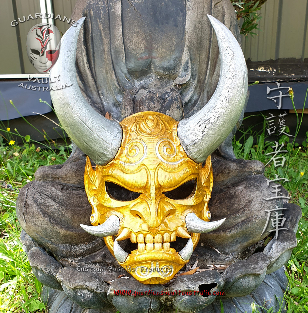 Goruden Guardian Oni - Aged Gold Japanese Oni Facemask - STOCK ...