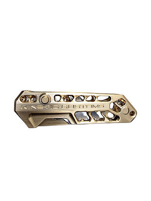 Kinetic Customs KIN-ALN-BRSS Brass Alien Edition Utility Knife - Atlas ...