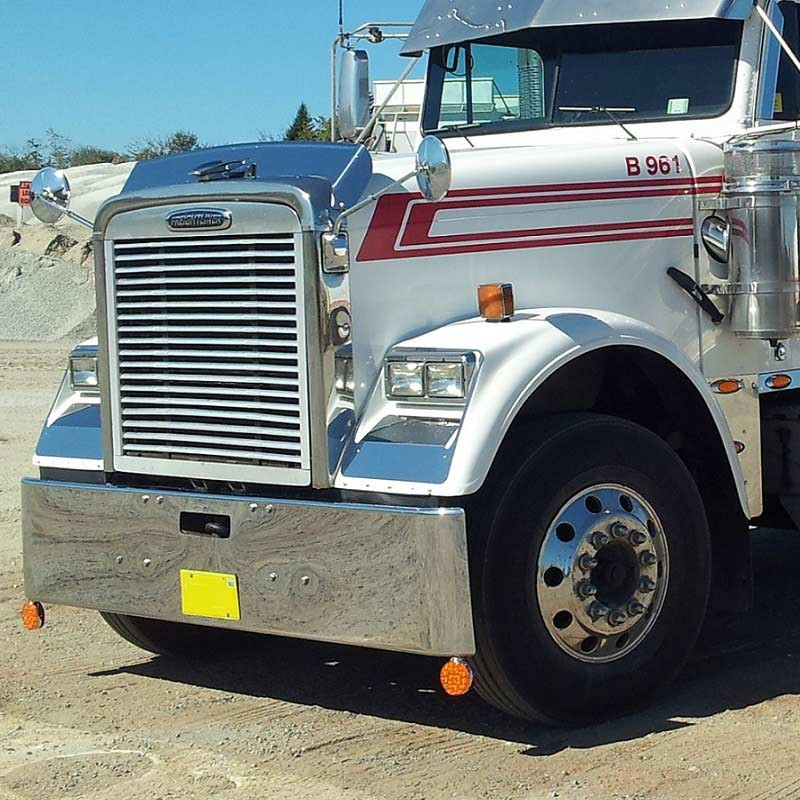 Freightliner Cascadia Hoodshield Bug Deflector - Raney's Truck Parts