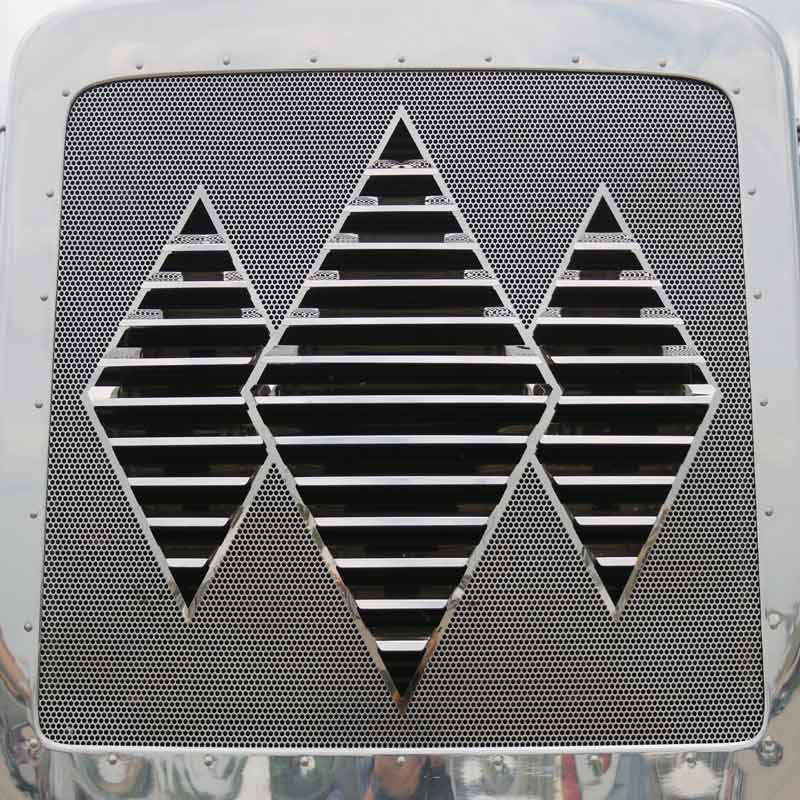 Kenworth T800 Grille Inserts & Grille Surrounds | Raney's Truck Parts