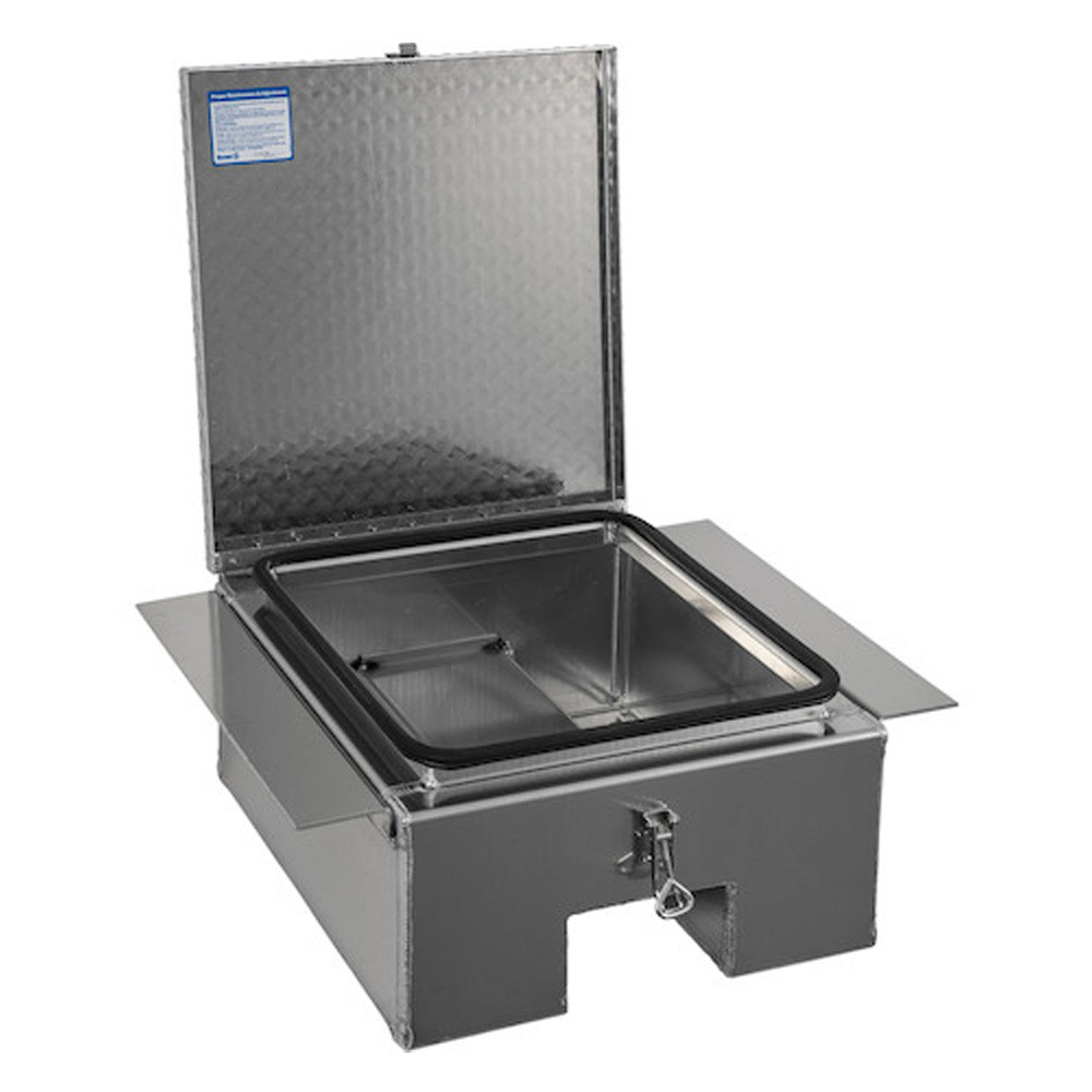 Diamond Tread Aluminum In-Frame Tool Box - Raney's Truck Parts