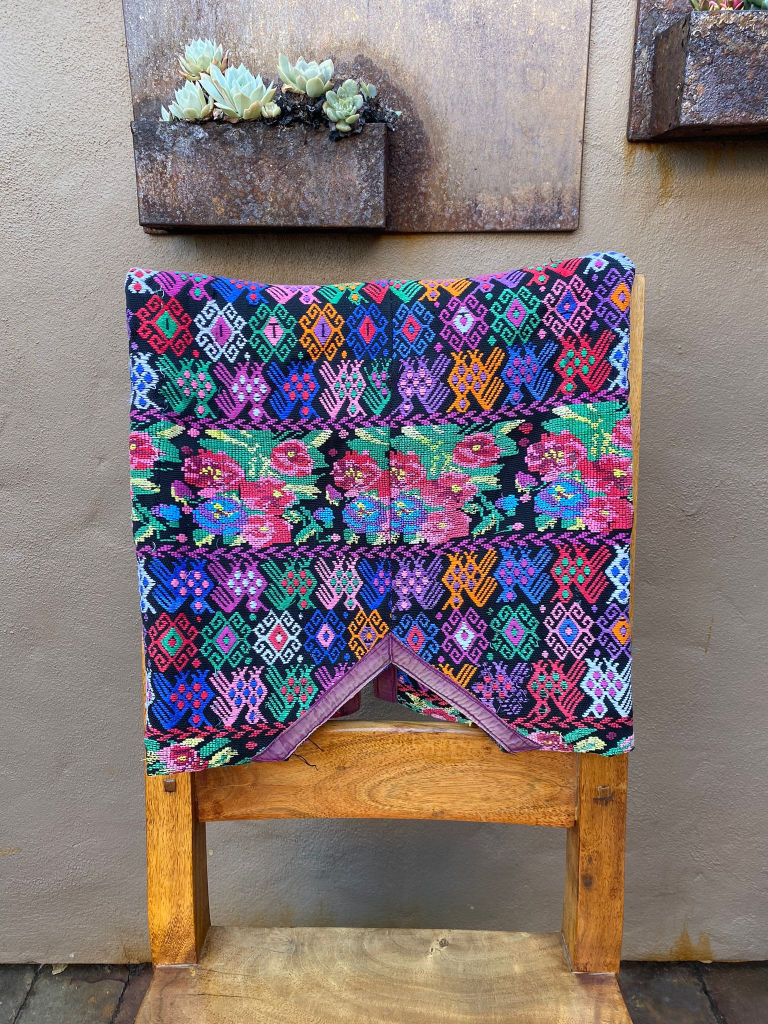 Hand-Woven Tecpan Guatemalan Vintage Flower & Bird Huipil, Authentic Blouse