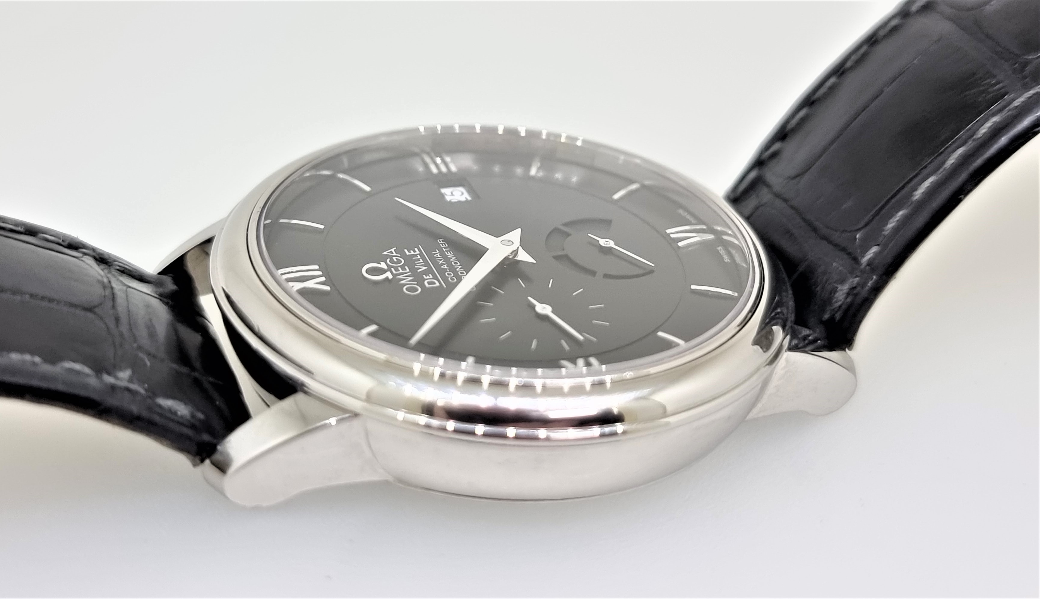 Omega De Ville Co-Axial Chronometer with Power Reserve