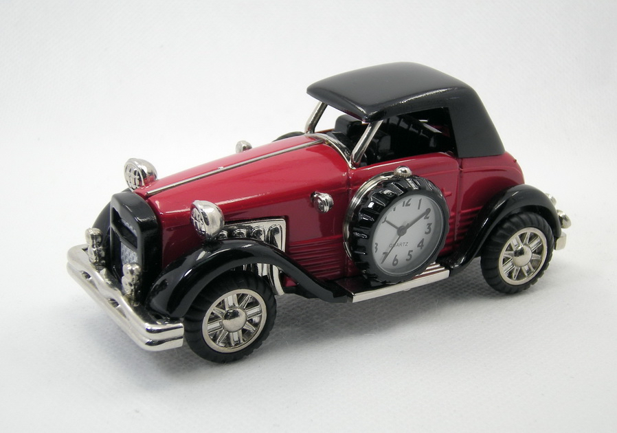 Collectable Vintage Car Clock CC3480RD SOLD