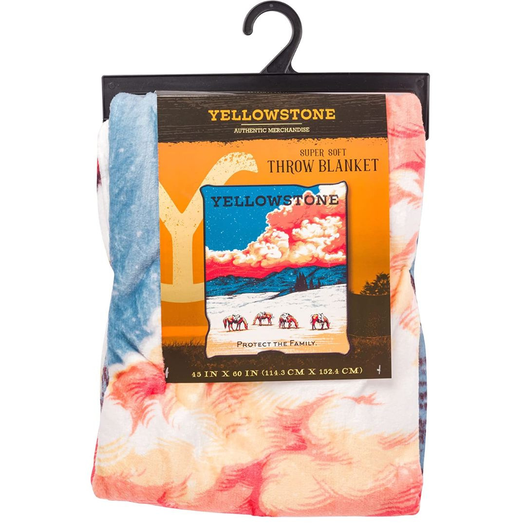 Yellowstone Protect The Family Rashel Throw Blanket - RetroFestive.ca