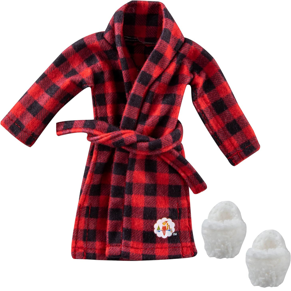 Elf on the Shelf: Cozy Robe and Slippers Canada | RetroFestive.ca