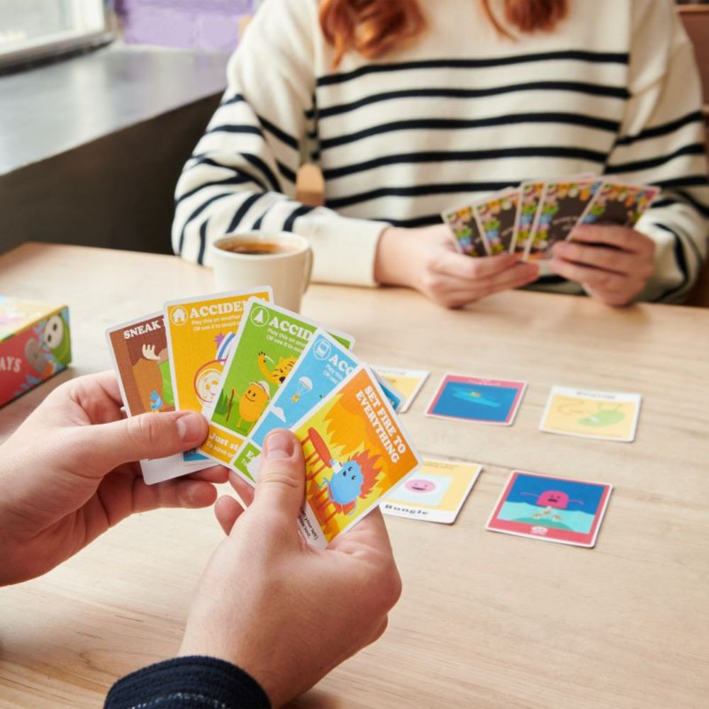 Dumb Ways To Die Card Game - RetroFestive.ca