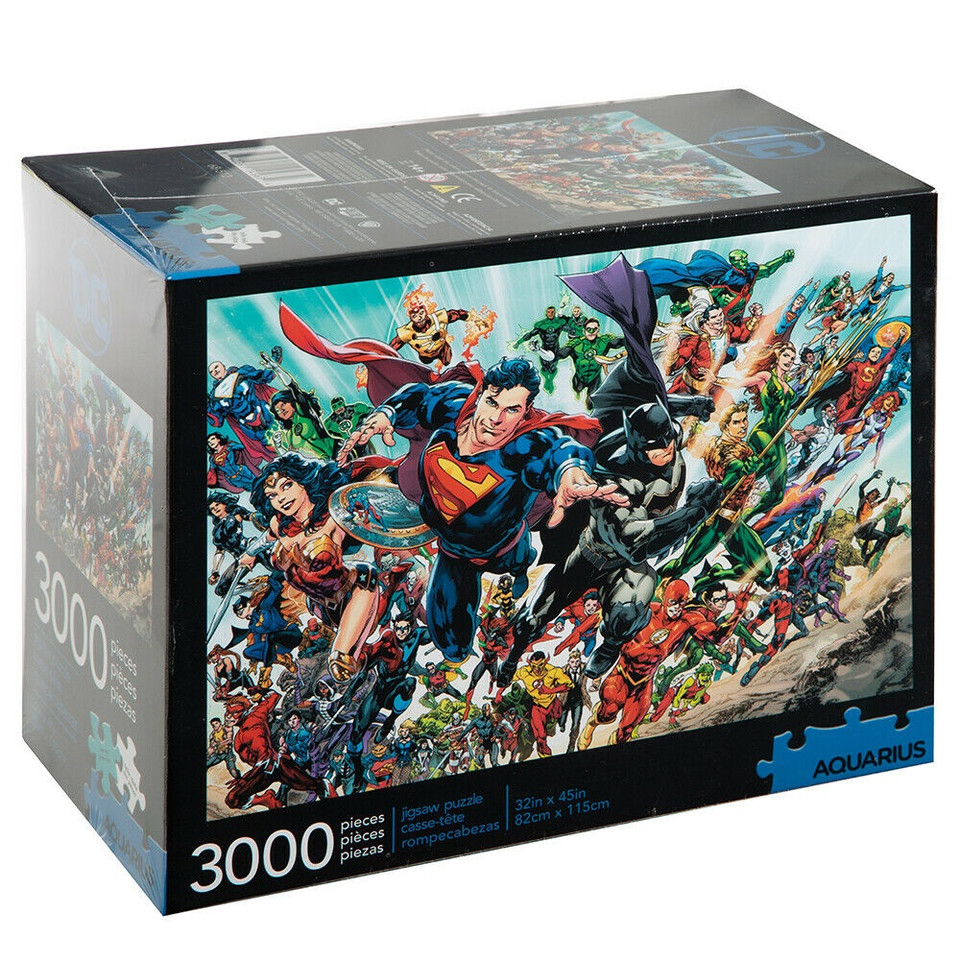 DC Comics Universe 3000 Piece Puzzle by Aquarius | RetroFestive.ca