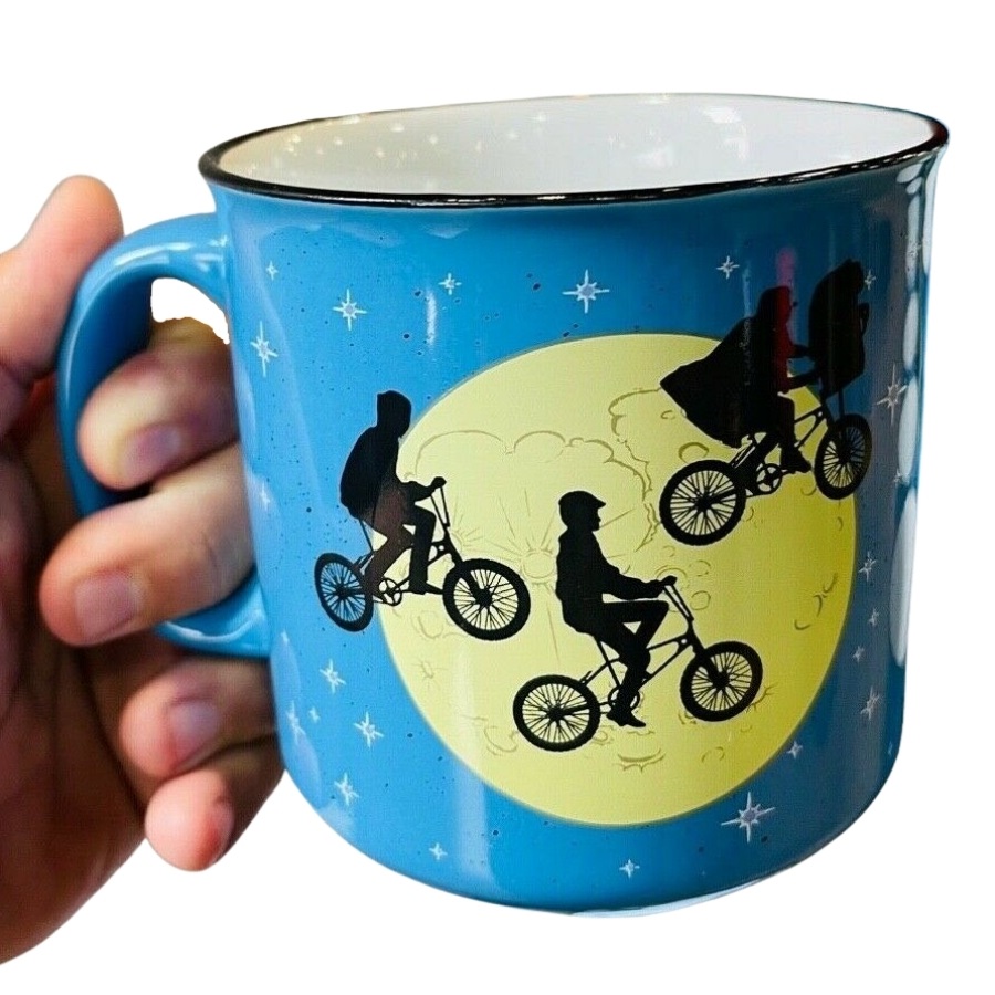 E.T. the Extra-Terrestrial Camper Mug Canada | RetroFestive.ca