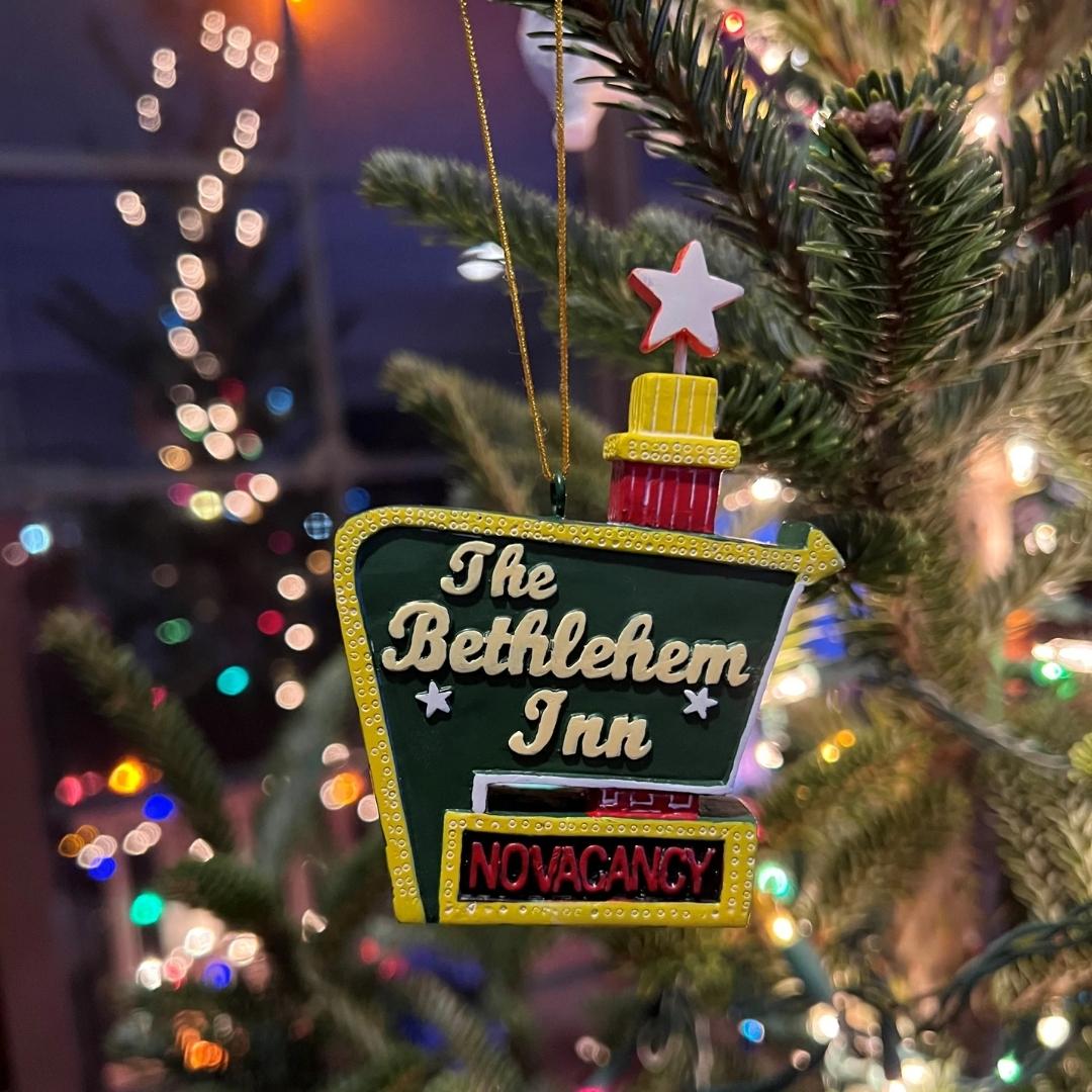 No Room At The Bethlehem Inn Ornament - RetroFestive.ca