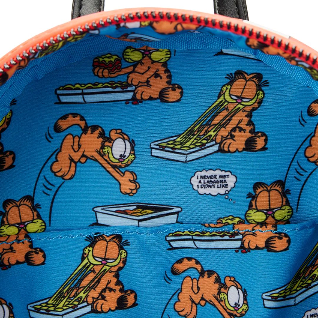 Garfield Loves Lasagna Backpack by Loungefly - RetroFestive.ca