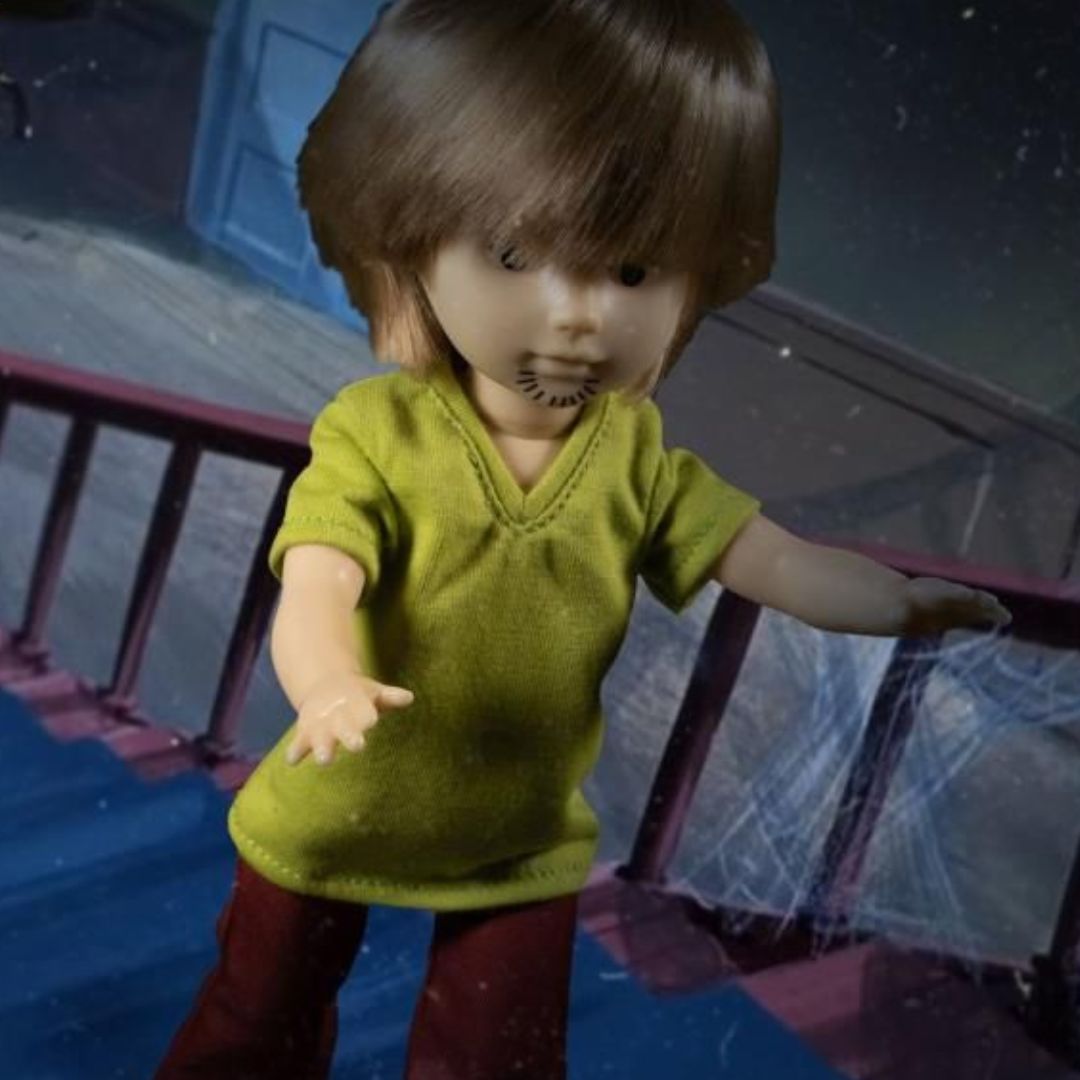 Living Dead Doll Present Scooby-Doo Shaggy Action Figure - RetroFestive.ca