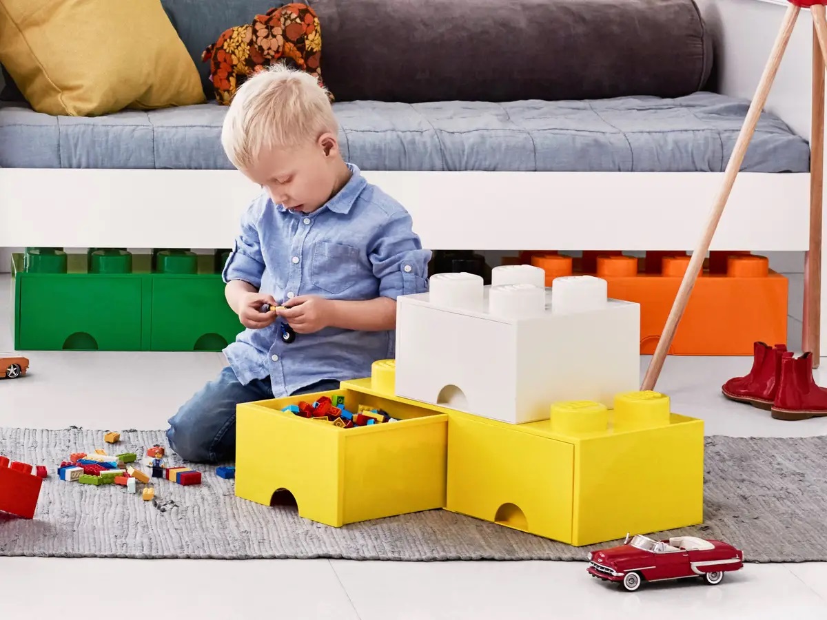 LEGO 8-Stud Yellow Storage Brick Drawer - RetroFestive.ca