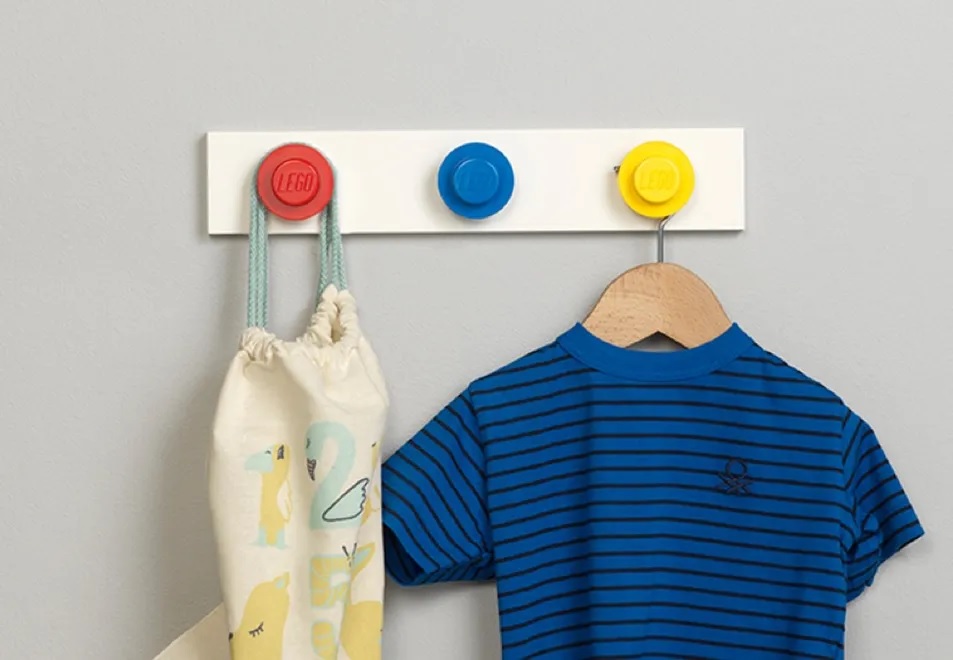 LEGO Wall Hanger - RetroFestive.ca