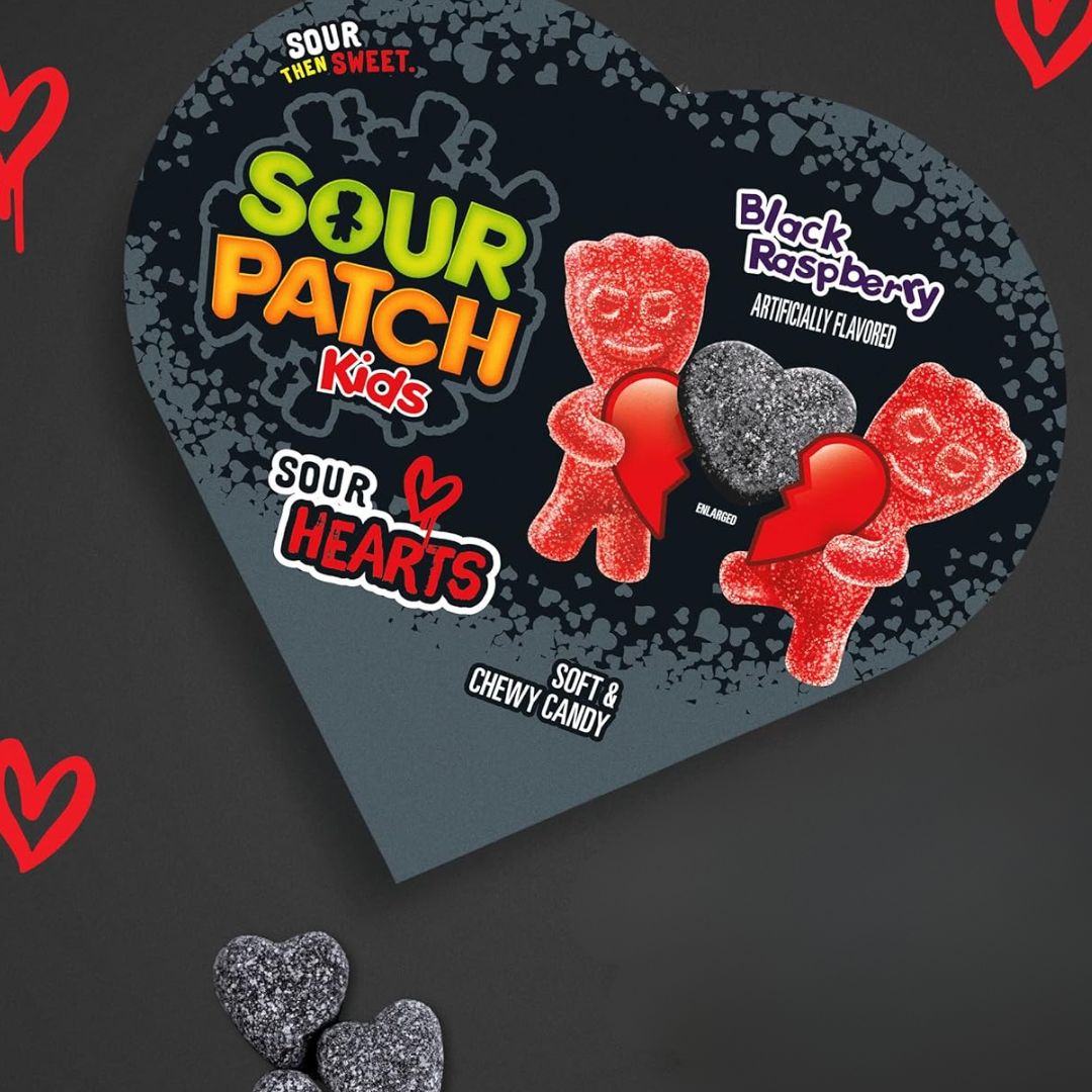 Sour Patch Kids Black Raspberry Sour Hearts in Heart-Shaped Box ...