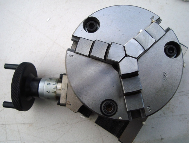 4"/ 100mm Rotary Table With Mounted 3 Jaw Chuck