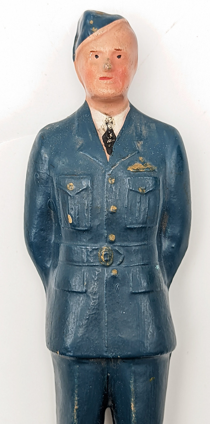 Great WWII RCAF Pilot Souvenir Statue from RCAF Station Hamilton WWII ...