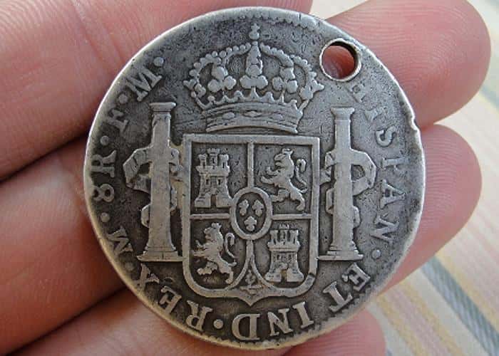 V3i Unearthed a 1798 Spanish Pillar Dollar - Kellyco Metal Detectors