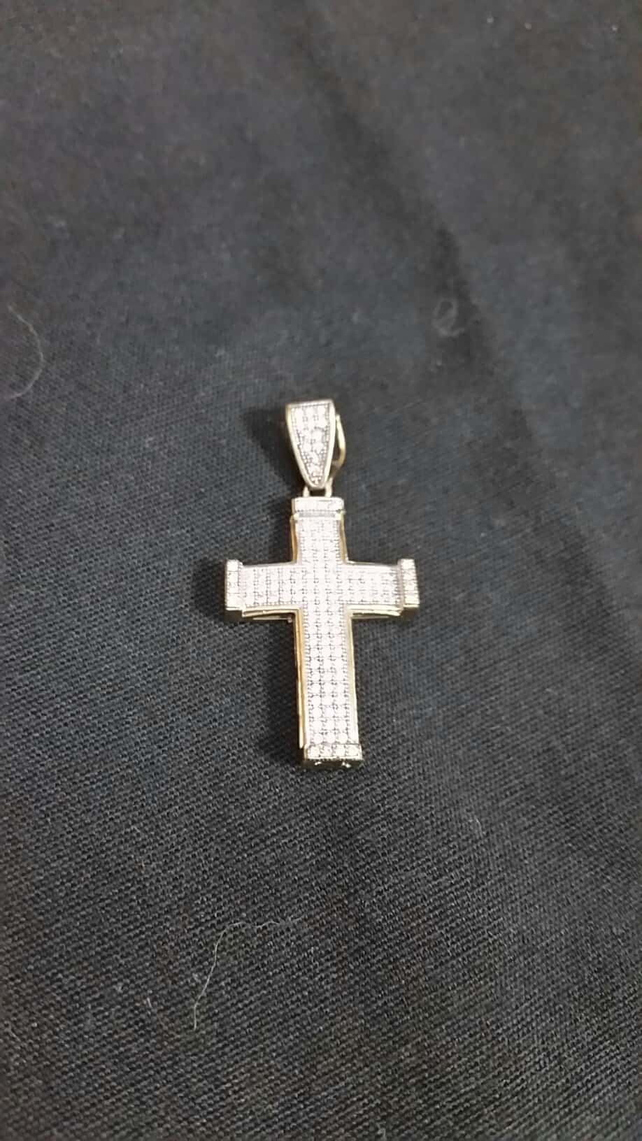 Gold and Diamond Cross Metal Detecting Find - Kellyco Metal Detectors
