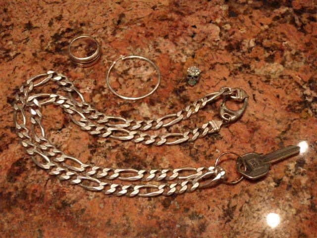 Minelab Metal Detector Helps Tony Find Treasure! - Kellyco Metal Detectors