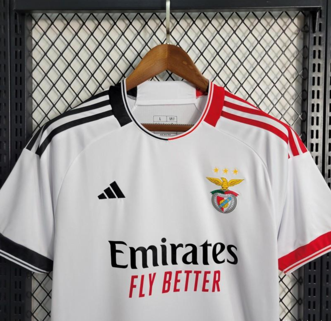 Benfica Away kit